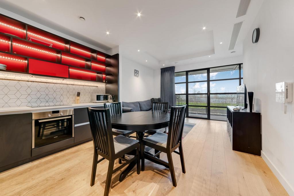 Bridgewater House, London City... 1 bed apartment - £415,000