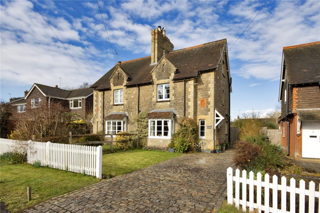 Upper Green Road, Shipbourne... 3 bed semi-detached house - £695,000