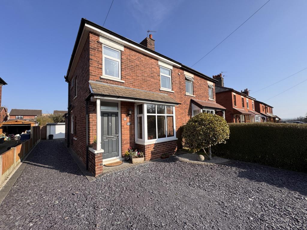 Meolsgate Avenue, Tarleton 2 bed house - £240,000