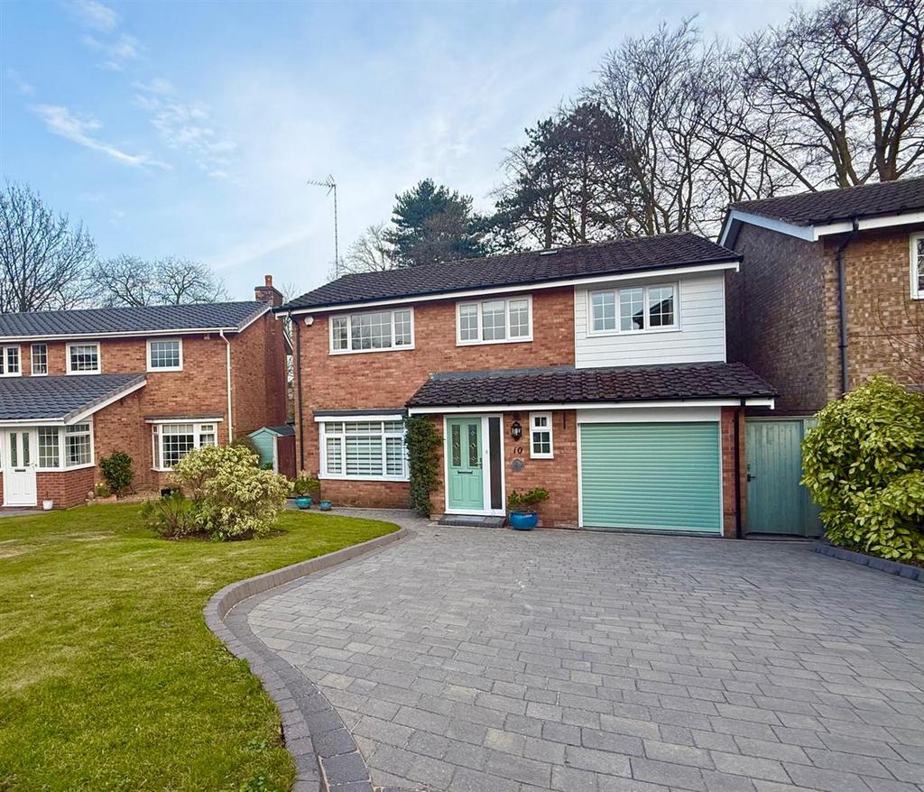 Birch Avenue, Macclesfield 5 bed detached house for sale - £525,000