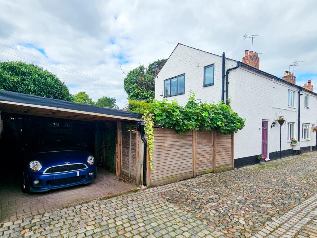Woodward Street, Weaverham 2 bed end of terrace house for sale - £300,000