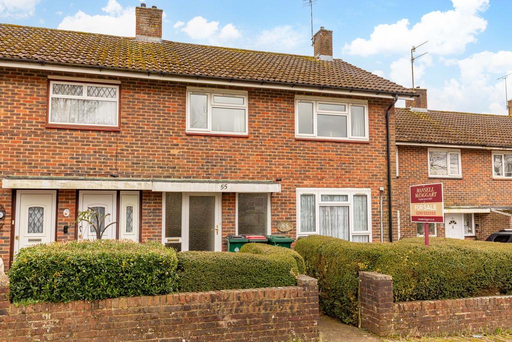Gossops Drive, Crawley RH11 3 bed terraced house - £325,000