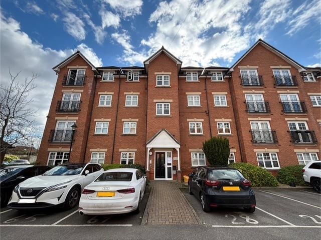 Oriole House, Fog Lane, Burnage 2 bed apartment - £1,125 pcm (£260 pw)