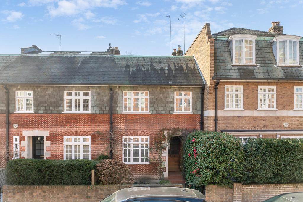 Dovehouse Street, London, SW3 3 bed terraced house - £4,000,000