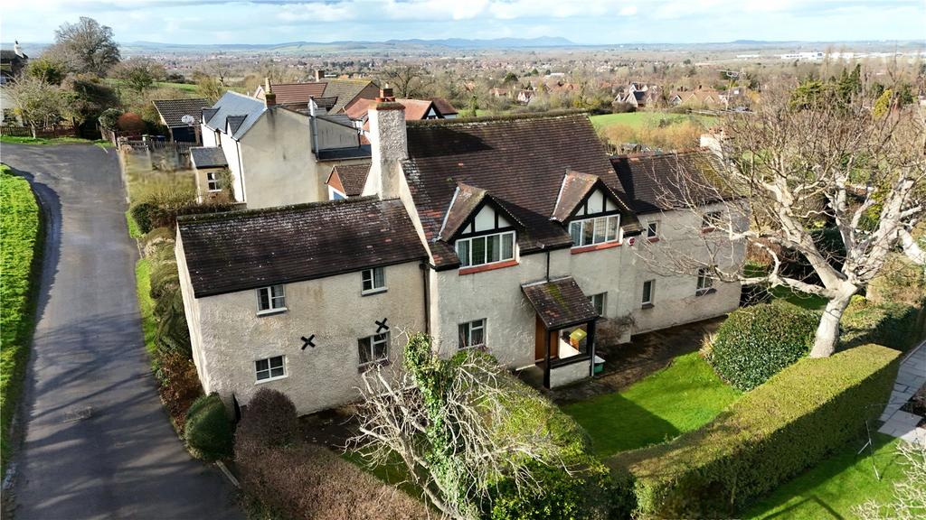 The Green, Churchdown, Gloucester, GL3 4 bed detached house for sale ...