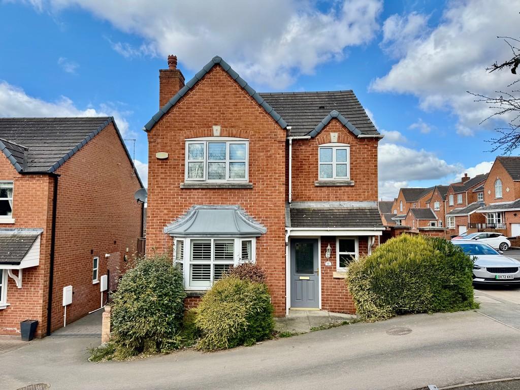 Oak Close, Castle Gresley, Swadlincote 4 bed detached house - £265,000
