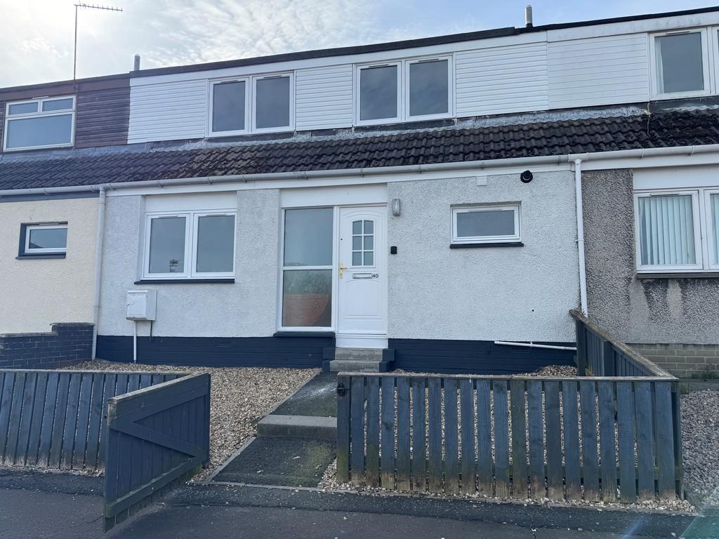 40 Castlehill, Bo'ness, EH51 0HL 3 bed terraced house - £995 pcm (£230 pw)