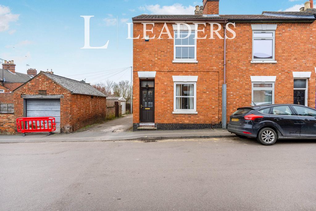 Radcliffe Street, Wolverton, MK12 5DJ 2 bed end of terrace house - £ ...
