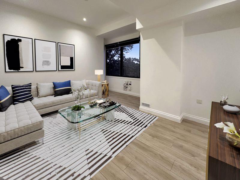 Churchill House, London Road, Slough... 2 bed flat to rent - £1,650 pcm ...