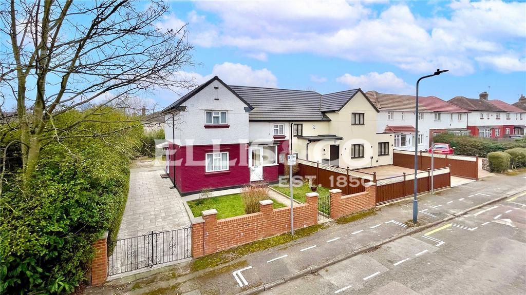 Christchurch Avenue, Wembley, HA0 3 bed semi-detached house for sale ...