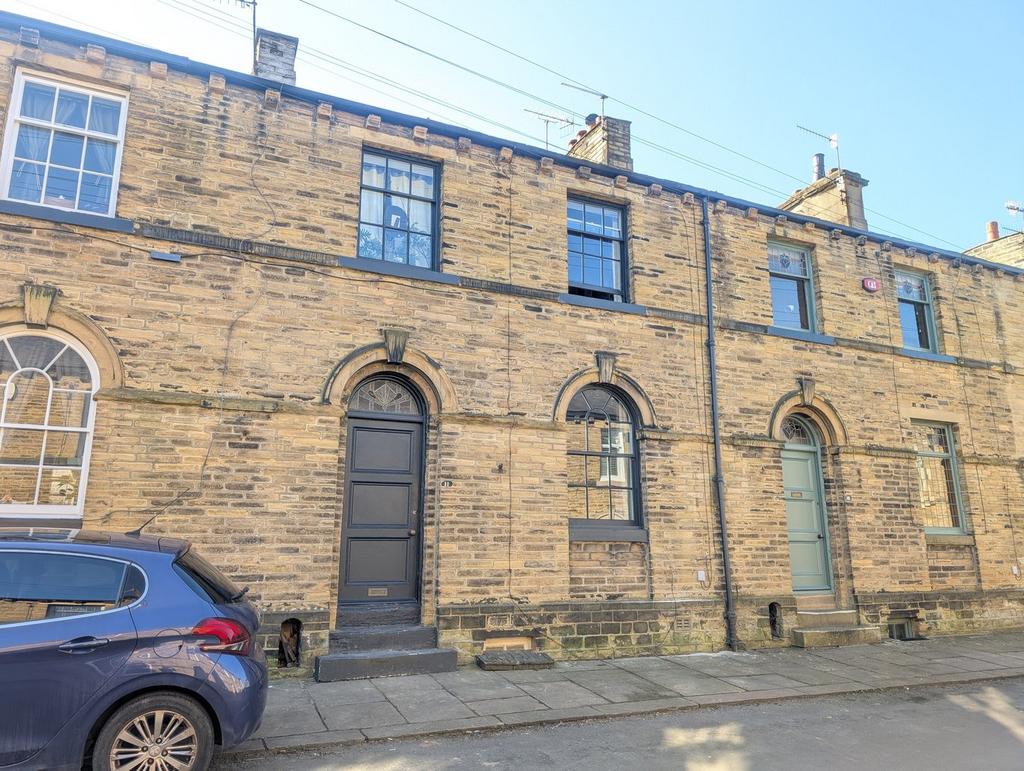 Katherine Street, Saltaire, BD18 3 bed terraced house for sale - £255,000