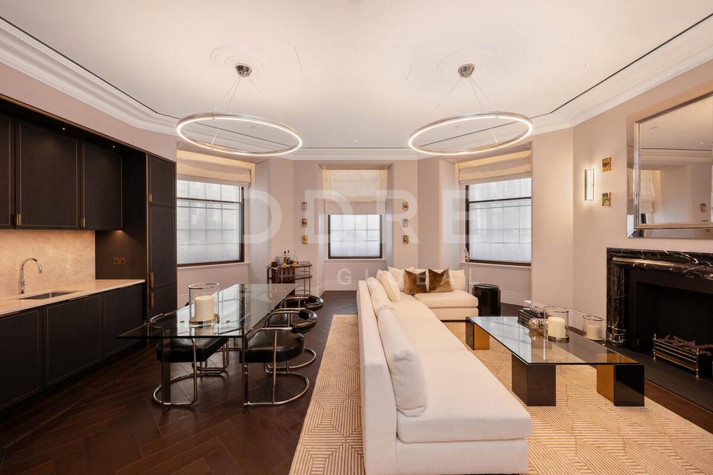 Horse Guards Avenue, London, SW1A 2 bed apartment to rent - £34,667 pcm ...