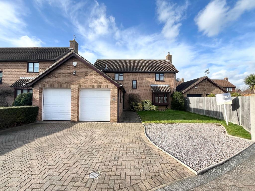 Priors Gate, PETERBOROUGH PE4 4 bed detached house for sale - £430,000