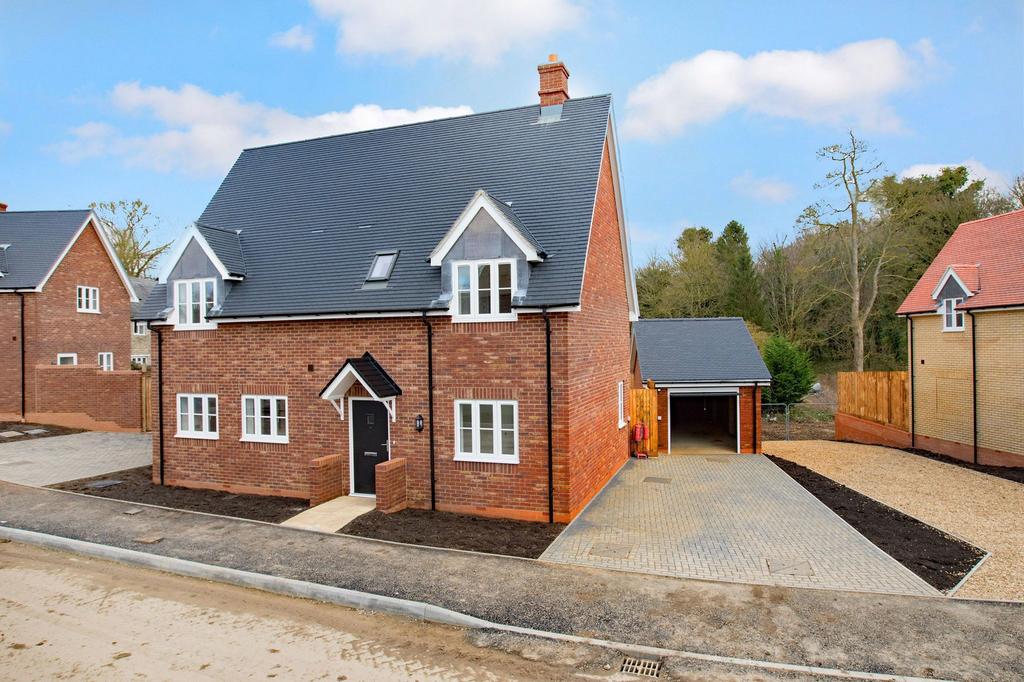 Glebe Rise, Corby NN17 4 bed detached house for sale - £465,000