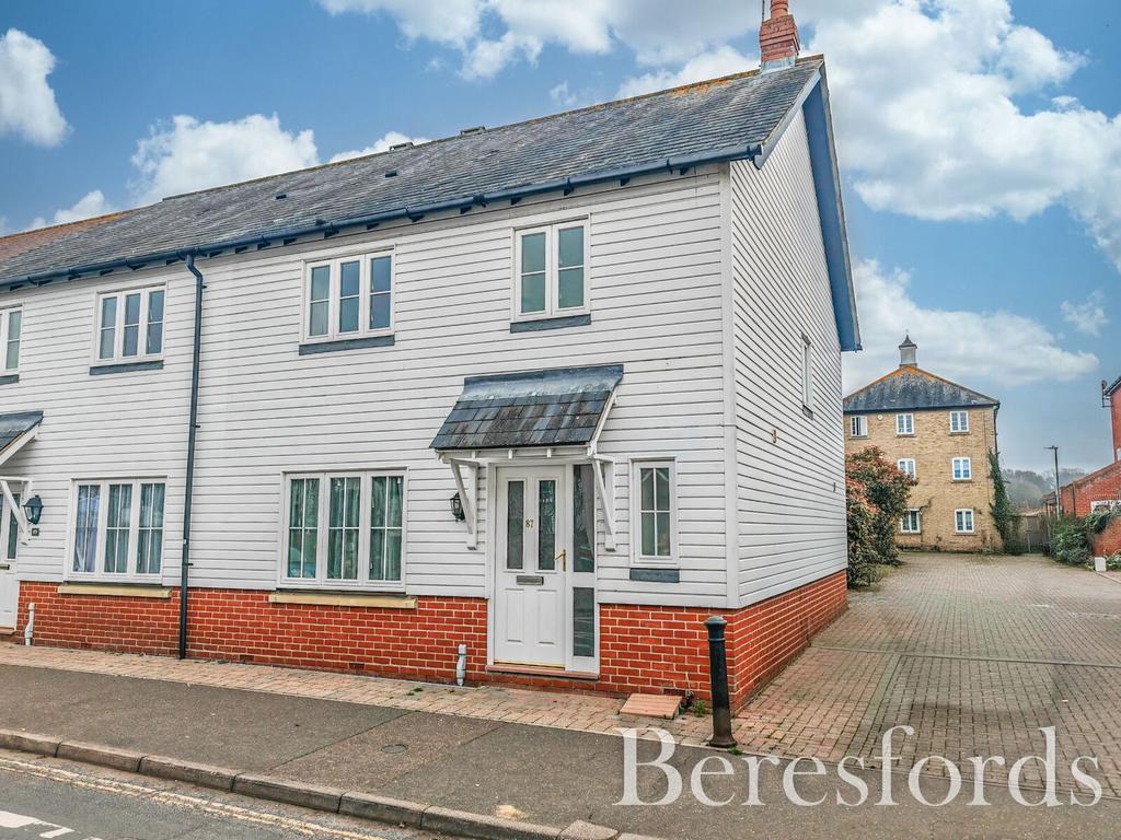 High Street, Rowhedge, CO5 3 bed end of terrace house for sale - £350,000