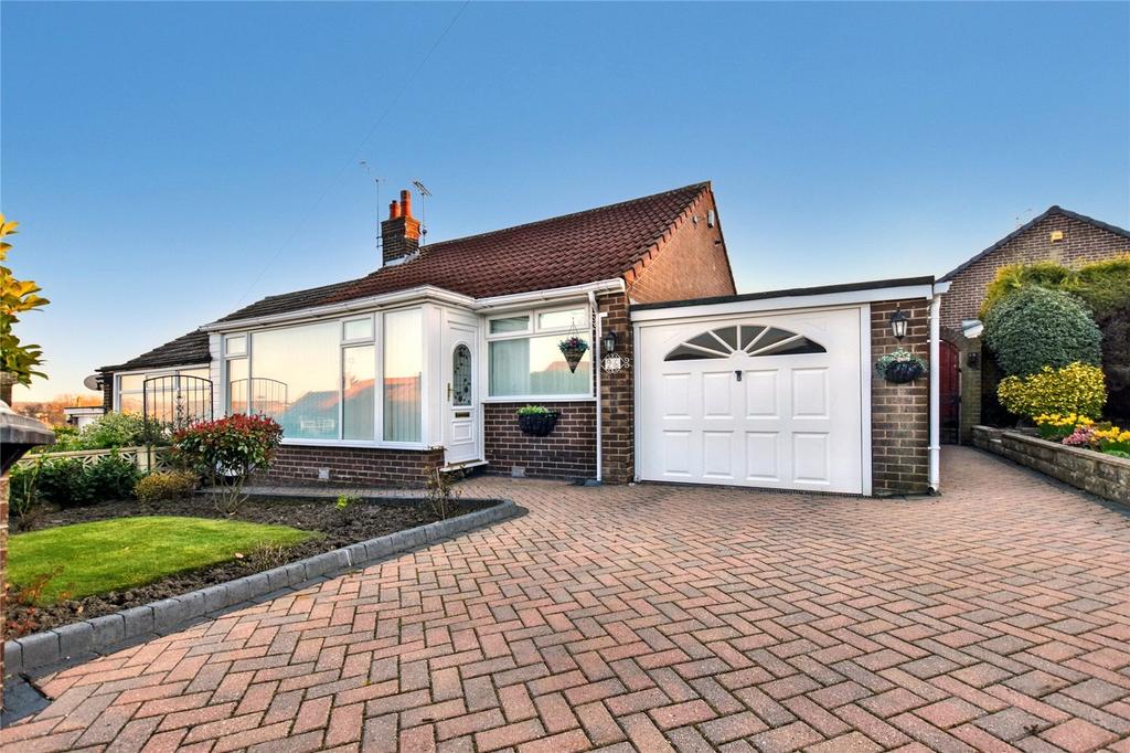 Croft House Way, Morley, Leeds, West... 2 bed bungalow - £245,000