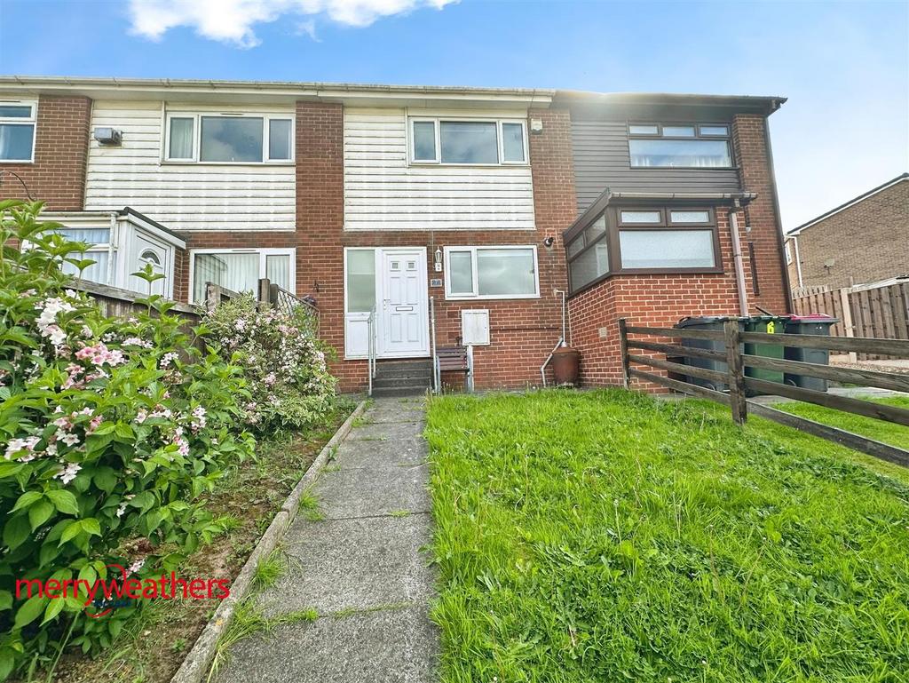 Mendip Rise, Brinsworth, Rotherham 2 bed terraced house - £800 pcm (£ ...