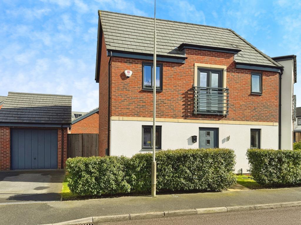 Glebelands Road, Ashton Green, Leicester 3 bed semi-detached house - £ ...