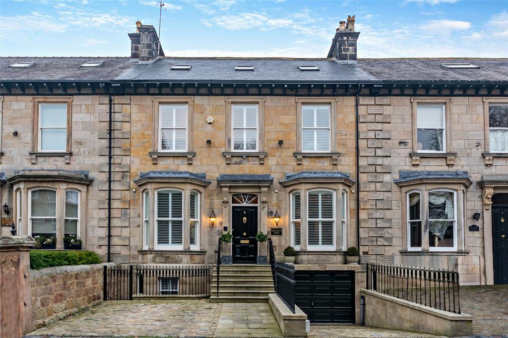 Hall Garth Lodge, 5 Queen Parade... 5 bed terraced house for sale - £ ...
