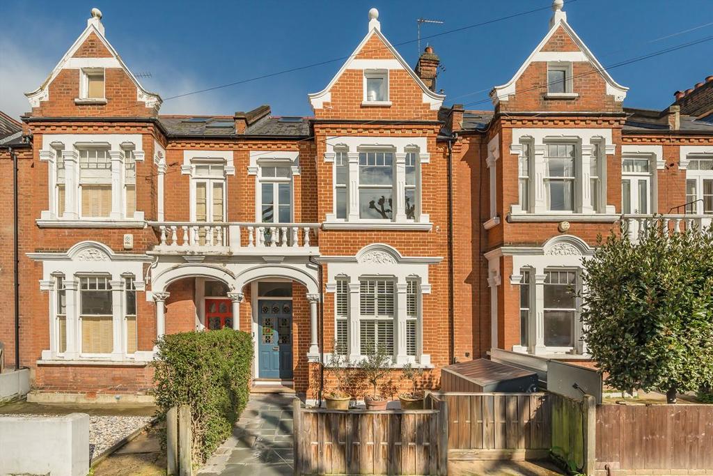 Crescent Lane, London SW4 1 bed flat - £2,500 pcm (£577 pw)
