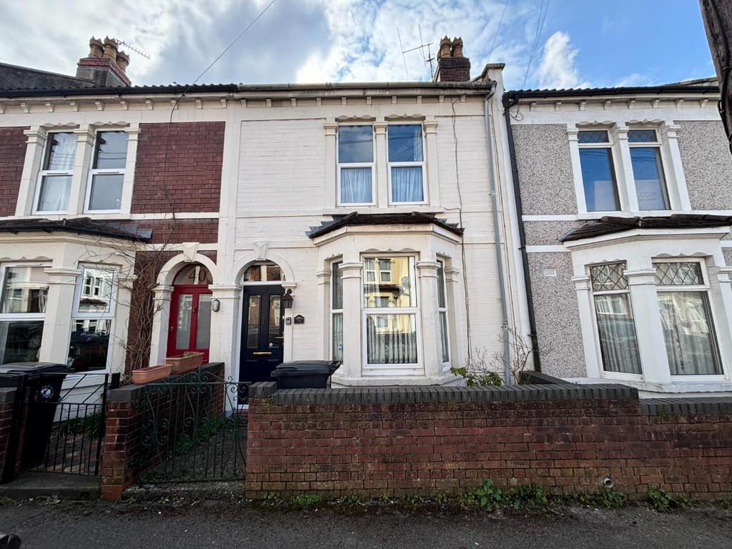 Battersea Road, Easton, Bristol BS5 6AL 2 bed terraced house for sale - £360,000