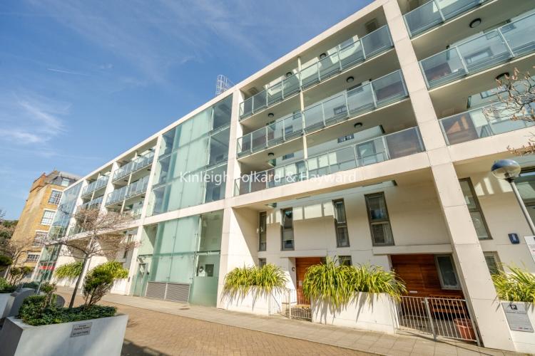 13 Printers Road London SW9 1 bed apartment - £1,800 pcm (£415 pw)