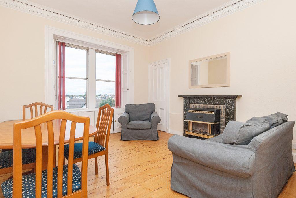 2049L – Dalry Road, Edinburgh, EH11 2AA 2 bed flat - £1,150 pcm (£265 pw)