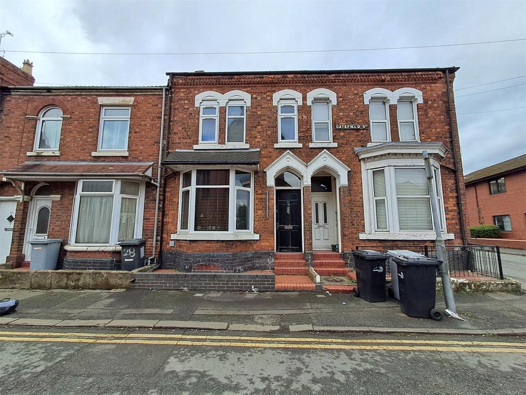 Gatefield Street, Crewe, Cheshire, CW1 3 bed terraced house - £125,000