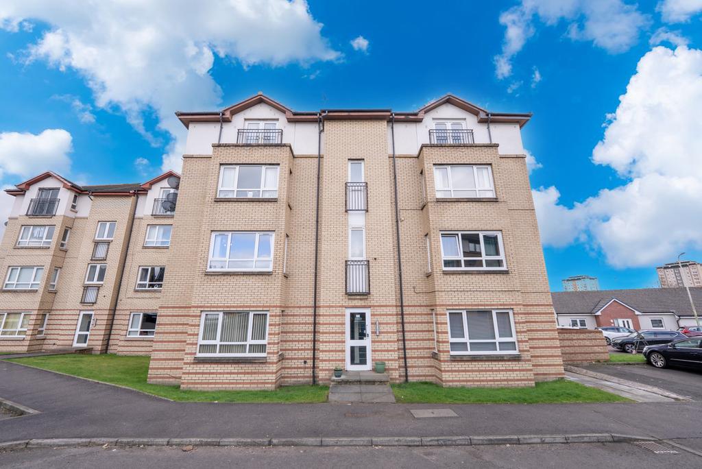 Windmill Court, Motherwell, ML1 2 bed flat - £85,000