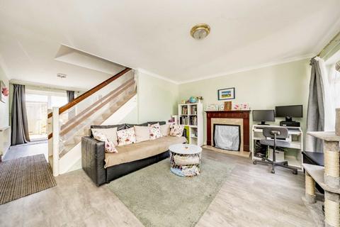 Houses for sale in Shepperton | OnTheMarket