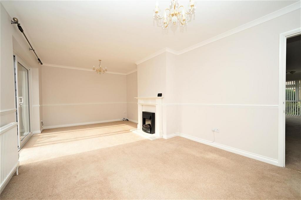 Mardle Road, Linslade 4 bed house - £1,850 pcm (£427 pw)