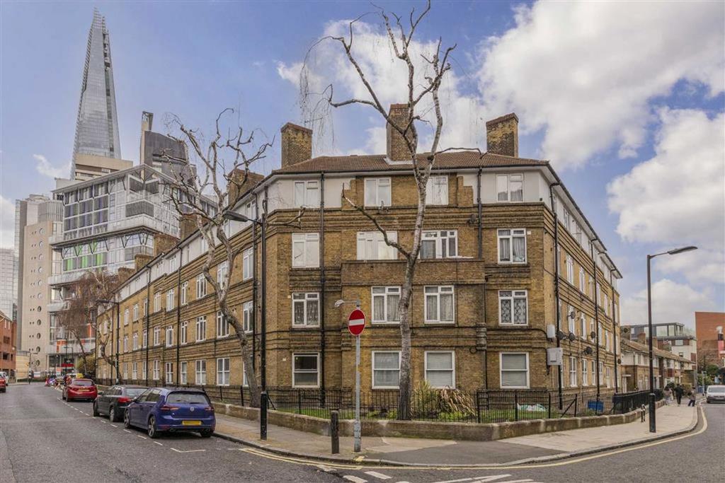 Crosby Row, London SE1 2 bed flat - £2,058 pcm (£475 pw)