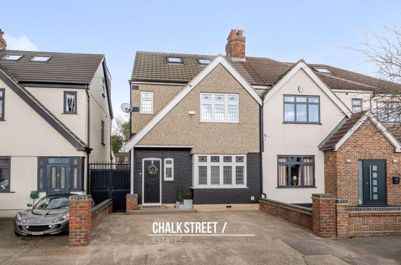 Stanley Road, Hornchurch, RM12 4 bed semi-detached house for sale - £ ...