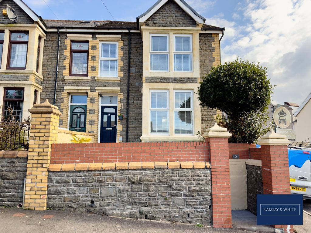 Alexandra Road, Merthyr Tydfil, CF47 9AA 4 bed semi-detached house - £ ...