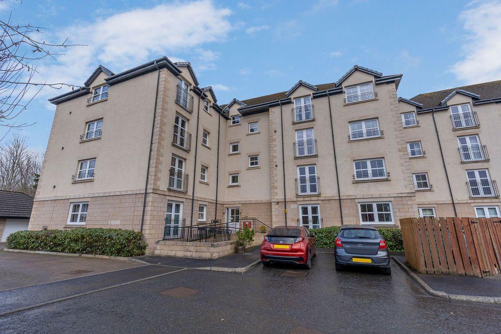 Peebles EH45 2 bed apartment for sale - £270,000