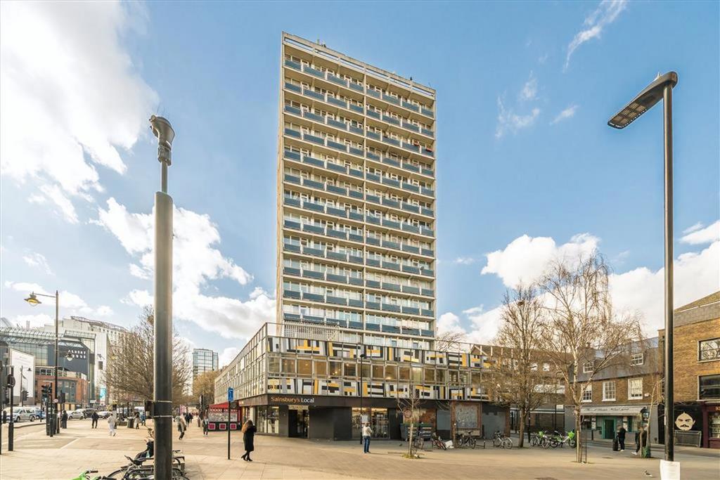 Charles Square, London N1 2 bed flat for sale - £400,000