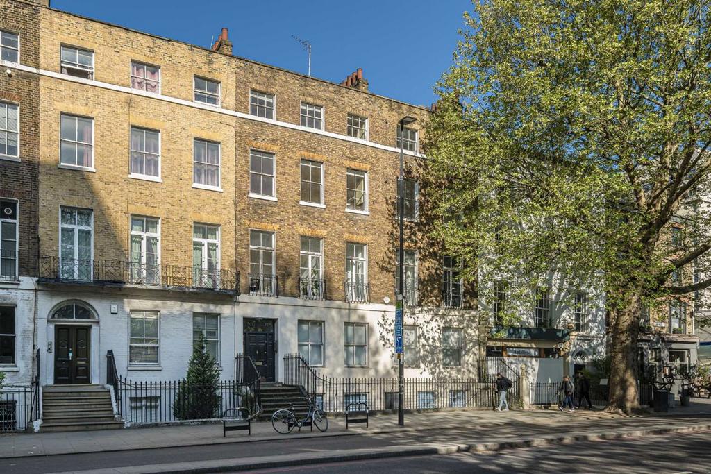 Blackfriars Road, London SE1 1 bed flat for sale - £400,000