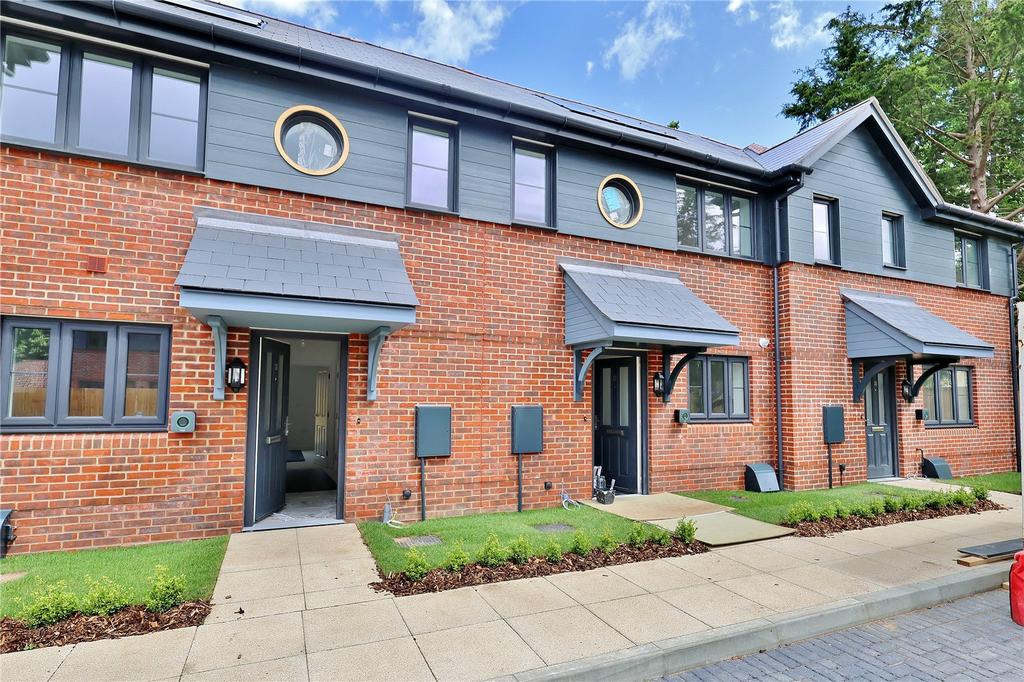 Galileo Drive, Send, Woking, Surrey... 2 bed terraced house for sale ...