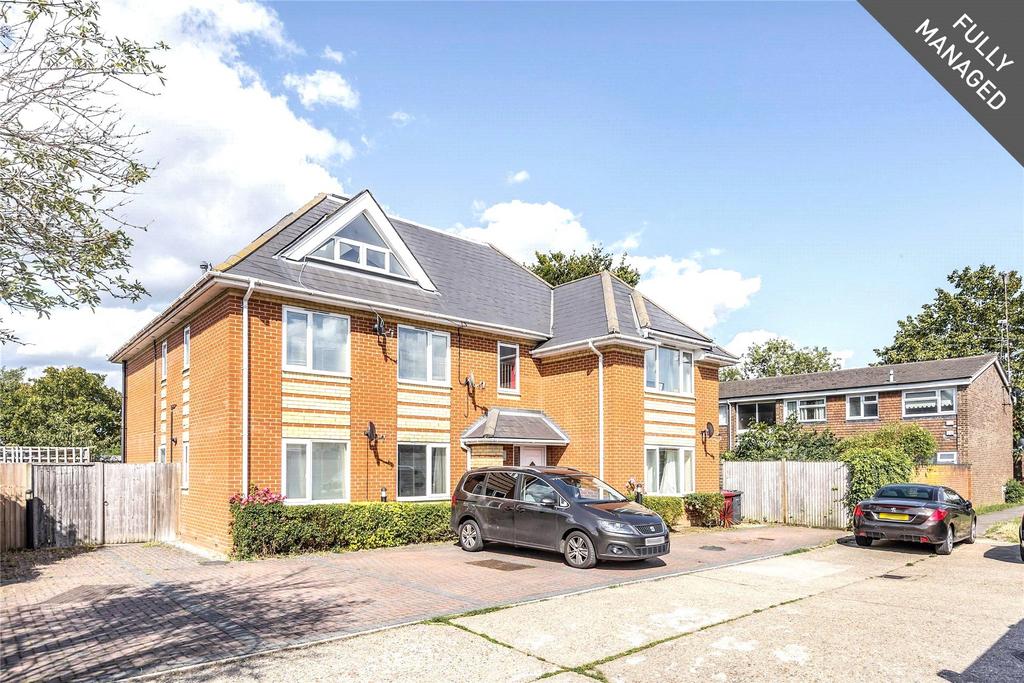 Jacobs Lodge, Fulmead Road, Reading... 2 bed apartment - £1,350 pcm (£ ...
