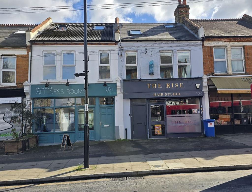 Brockley Rise, London SE23 2 bed flat for sale - £400,000