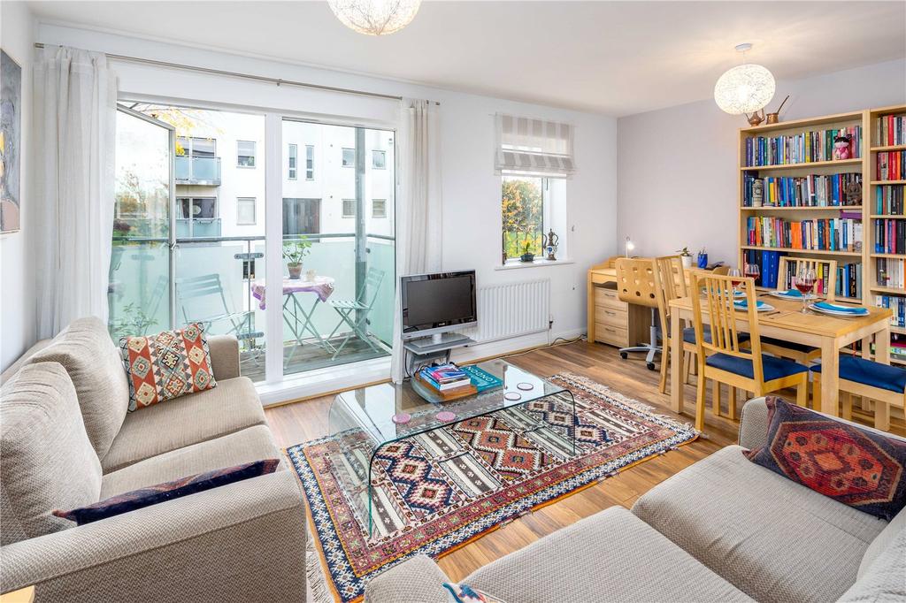 Du Cane Road, London 1 bed apartment for sale - £325,000