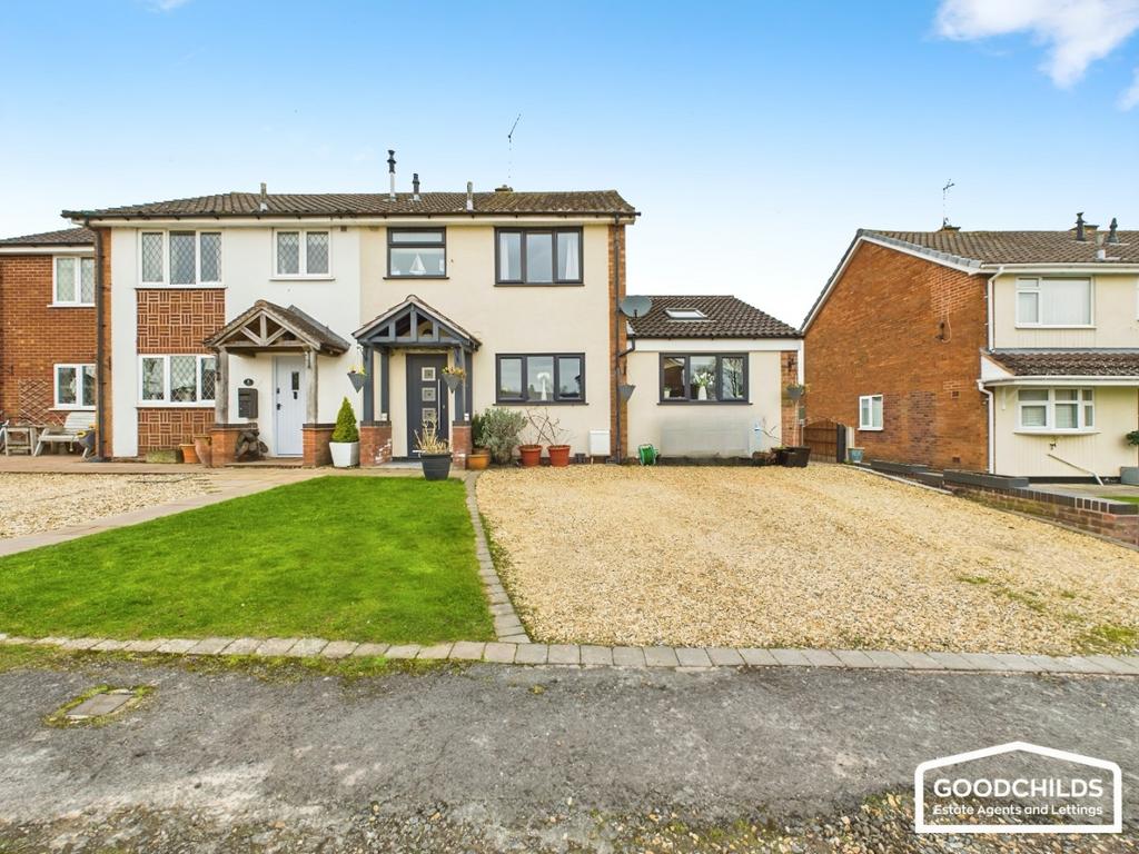 Southgate, Brewood, Staffordshire, ST19 3 bed semi-detached house for sale - £380,000