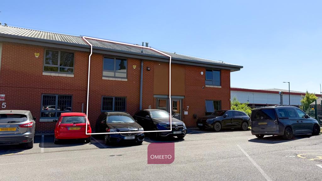 Firth Way, Nottingham NG6 Office to rent - £896 pcm (£207 pw)