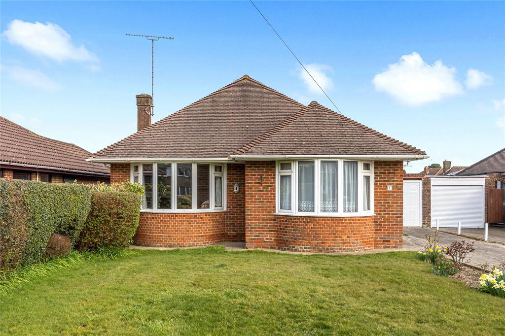 Windmill Drive, Rustington... 2 bed bungalow for sale - £450,000