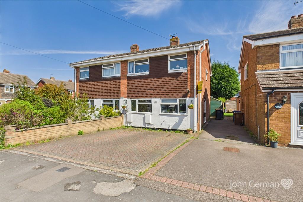 Willow Road, Barton-under-Needwood 3 bed semi-detached house for sale ...