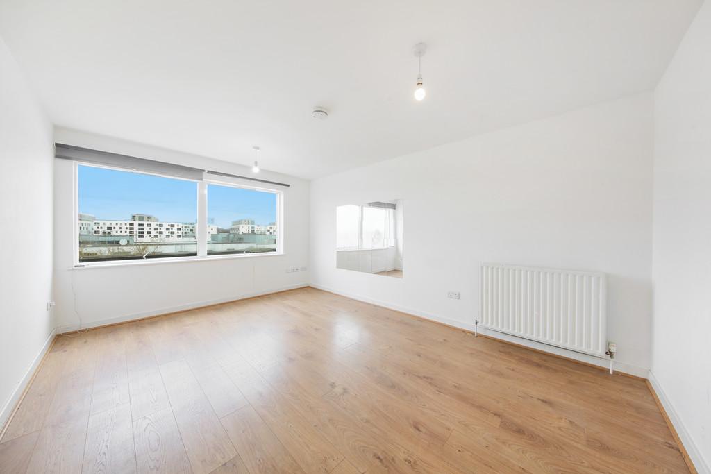 Airco Close, London NW9 2 bed flat - £1,850 pcm (£427 pw)