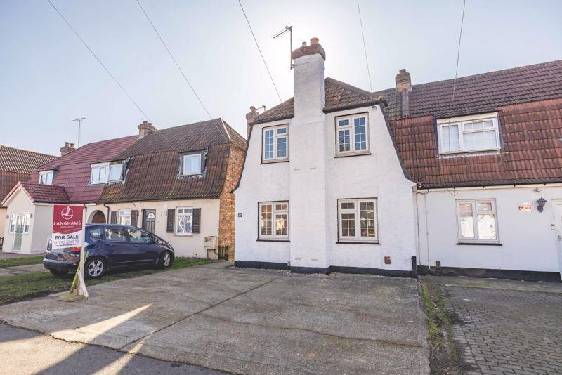 Elliman Avenue, Slough 2 bed end of terrace house for sale - £390,000