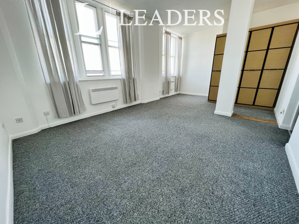 Phorpres House, London Road, PE2 1 bed apartment - £795 pcm (£183 pw)