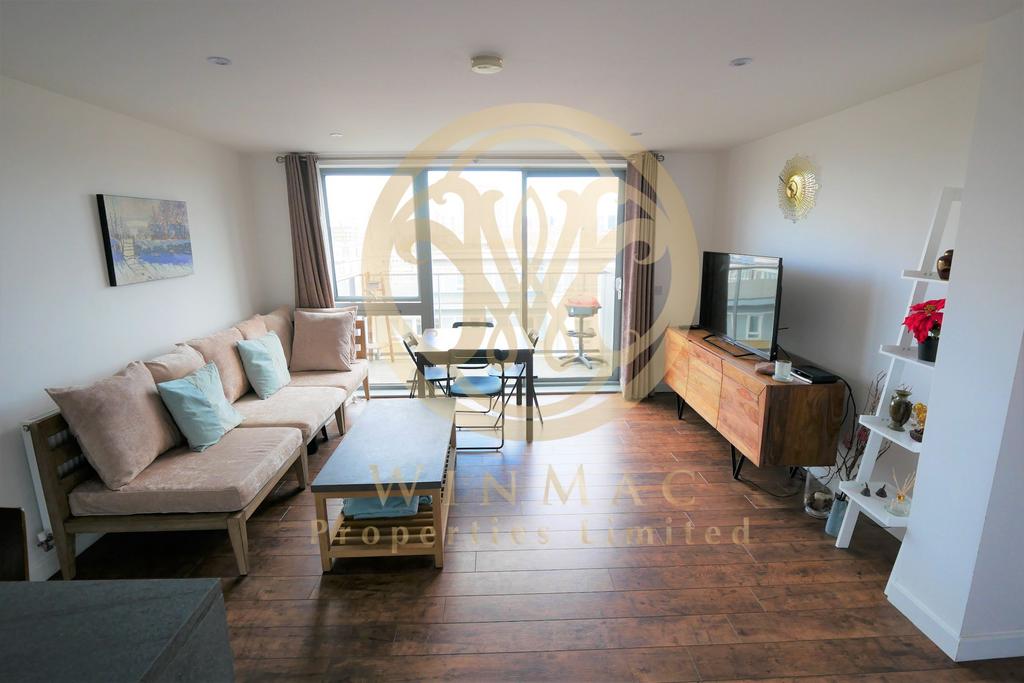 5 Epstein Square, London E14 2 bed apartment - £2,250 pcm (£519 pw)