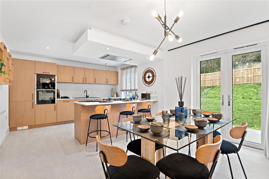 Plot 9 - Cedarview, Hillfoot Drive... 4 bed detached house - £442,000